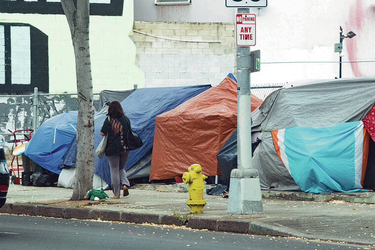 Annual census find homelessness rising in Hawaii, nationally - West ...